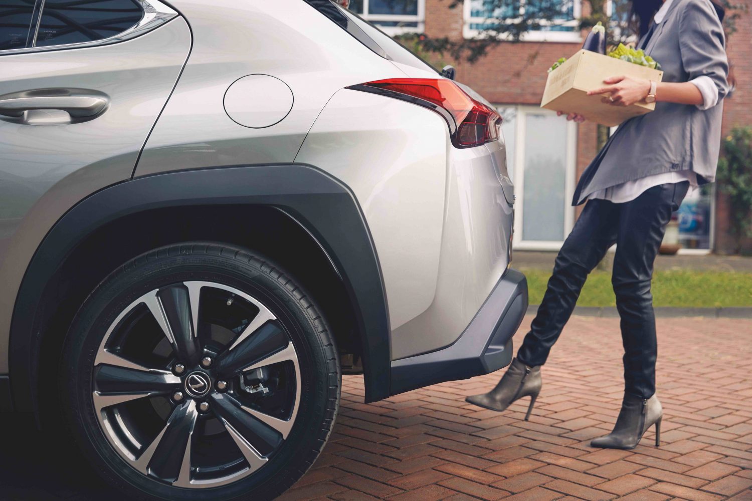 Lexus UX 250h: Test Drive Review