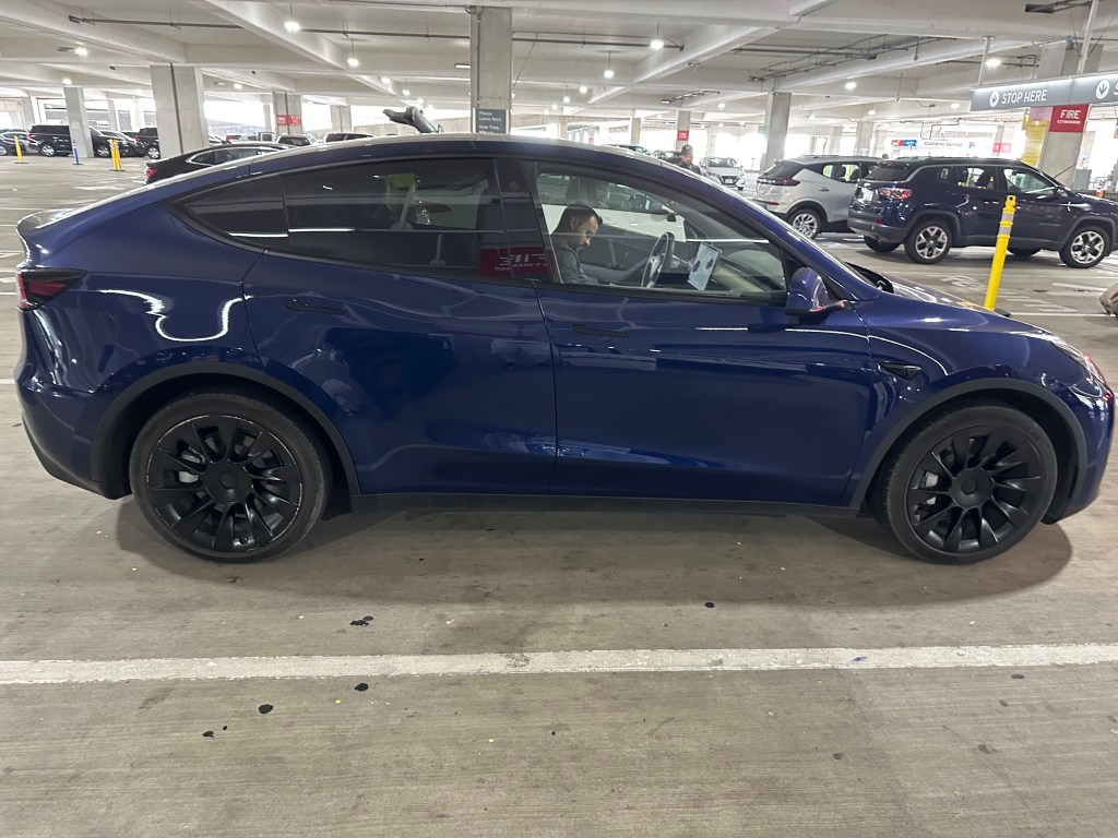 Tesla Model Y Long Range: Test Drive Results Extreme TX heat